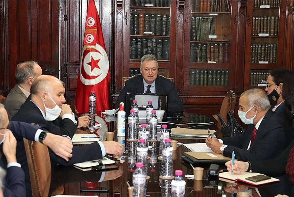 Ali Kooli : Le gouvernement envisage un prêt syndiqué