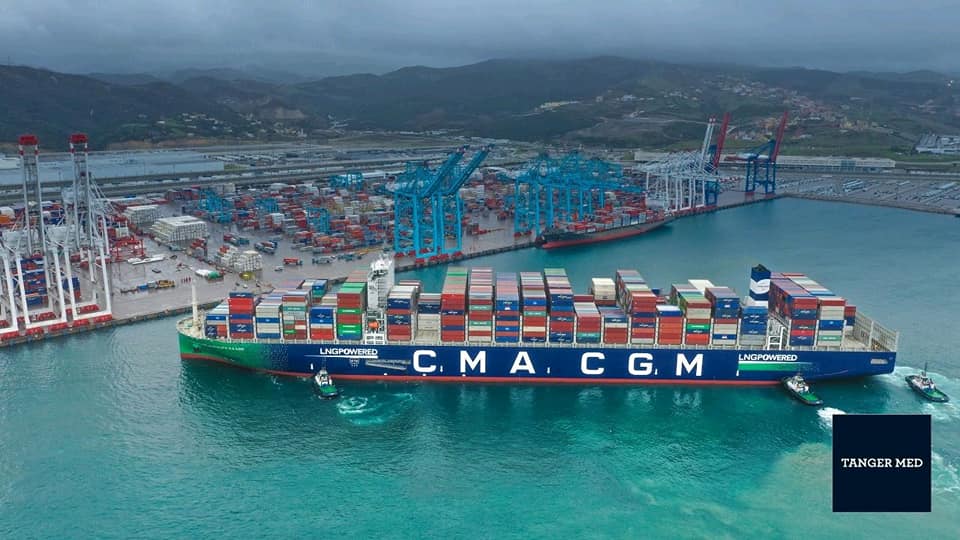 Maroc : le plus grand porte-conteneurs au monde accoste au port Tanger Med
