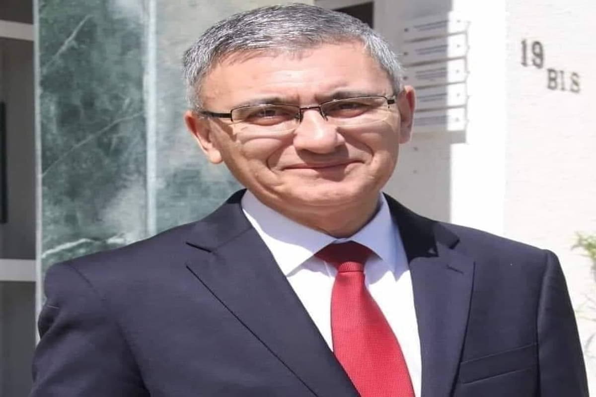 Faouzi Charfi: "On aimerait bien écouter Kaïs Saïed sur sa politique ...