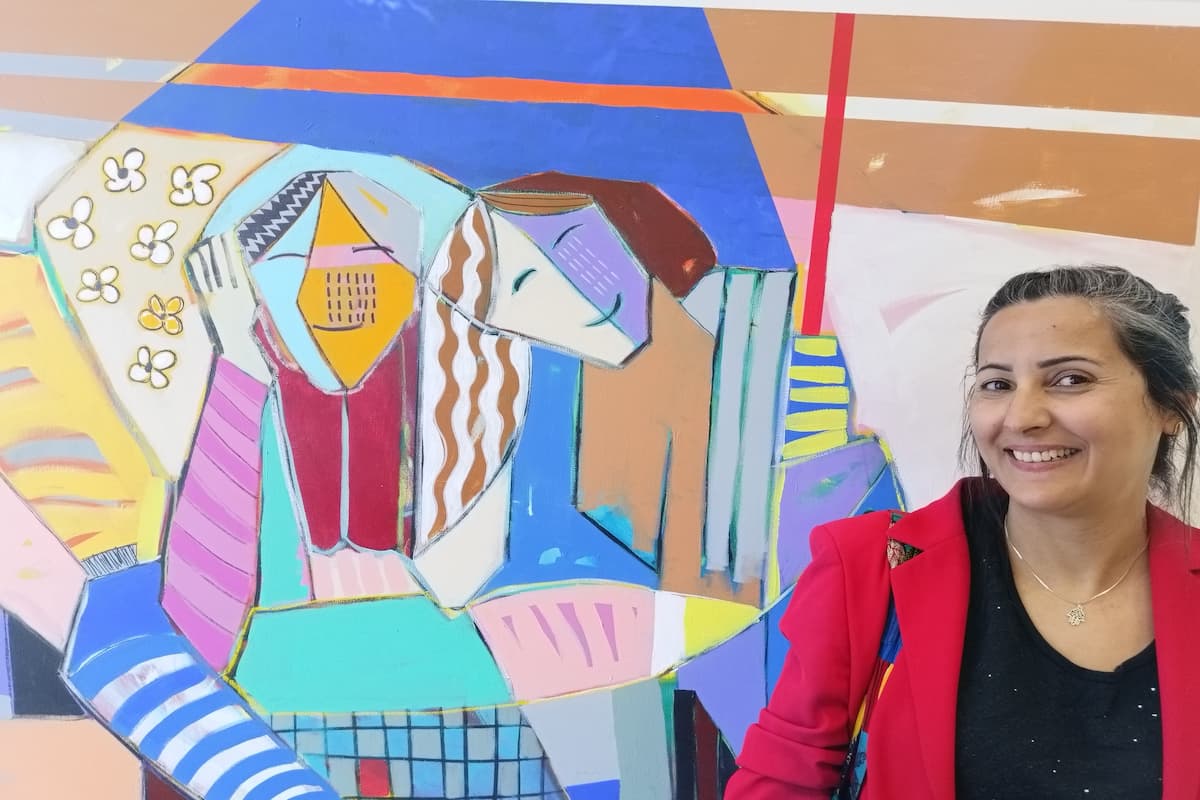 Houda Ajili : "L'artiste doit s'imposer dans le secteur privé"