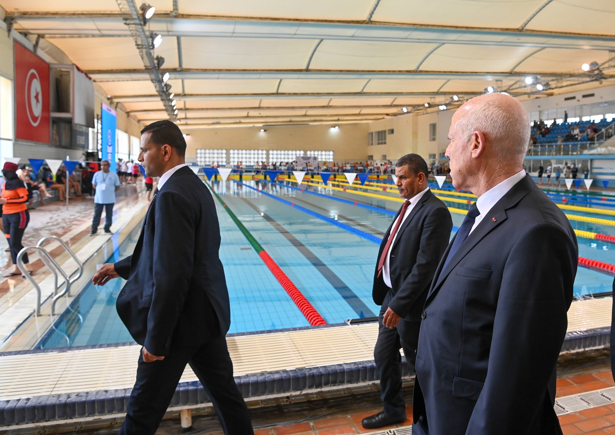 Kais Saied visite la piscine olympique de Radès