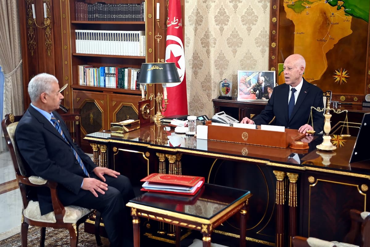 Saïed rappelle à Samir Abid la mission du ministère du Commerce